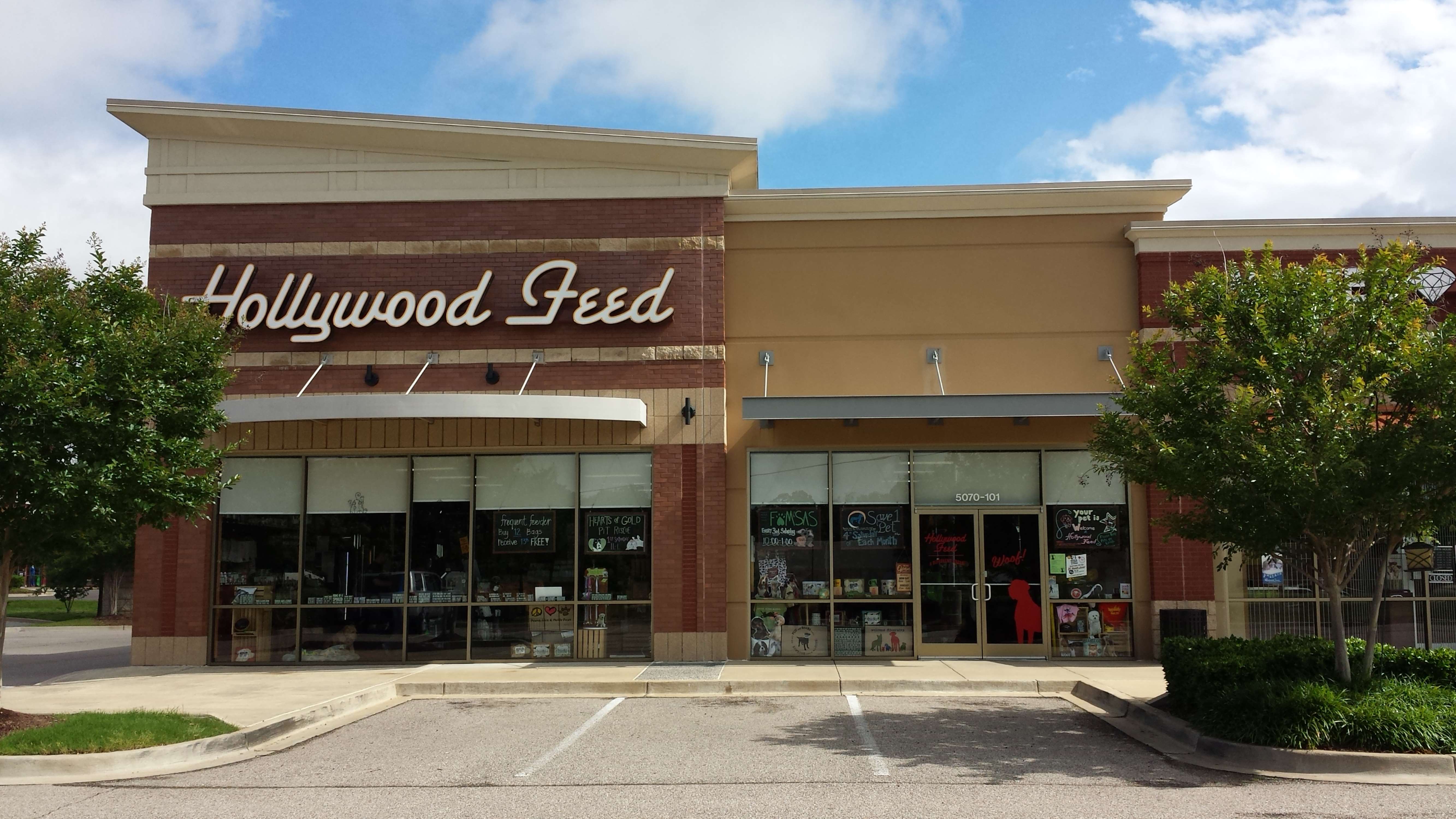 Hollywood Feed - Olive Branch, MS - Pet Supplies
